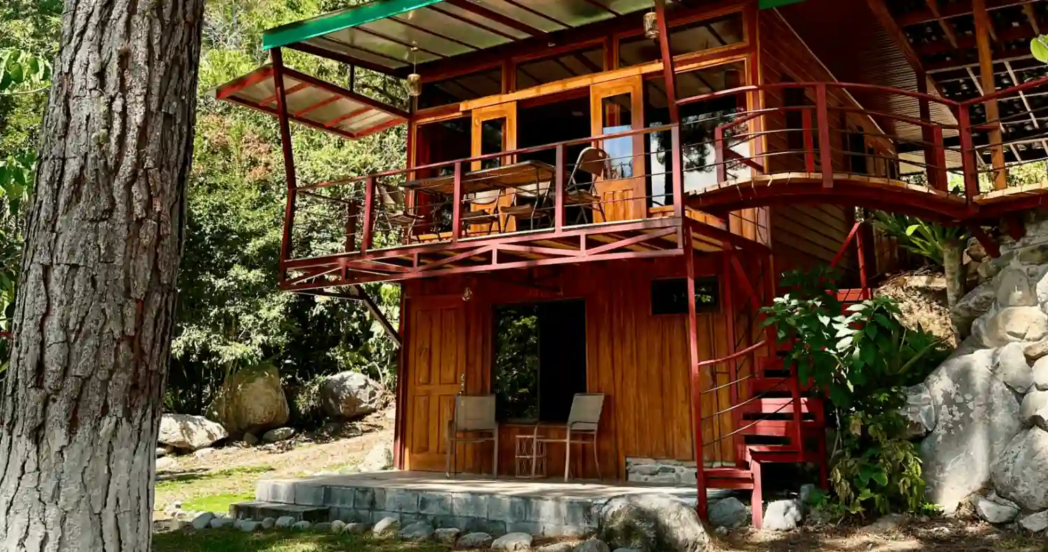 Hotel de Montaña El Pelicano - Costa Rica Focus